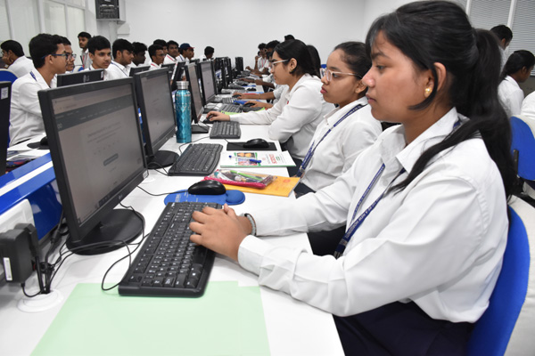 IoT: Integrating Internet of Things in Learning | New Horizon PUC